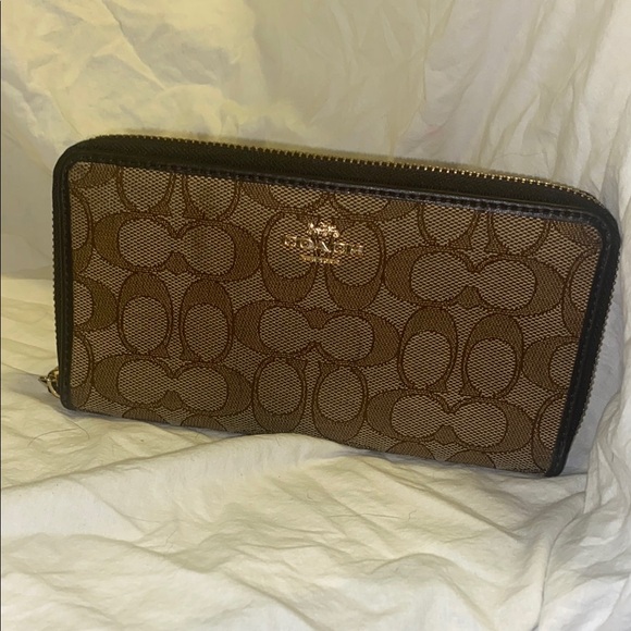 Coach | Bags | Coach Brown Signature Wallet | Poshmark